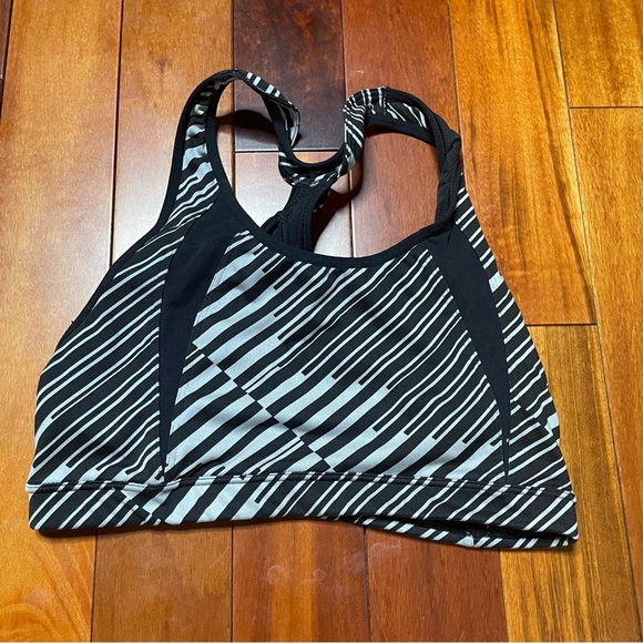 Athleta | Intimates & Sleepwear | Athleta Sports Bra Size Med Wash Only ...